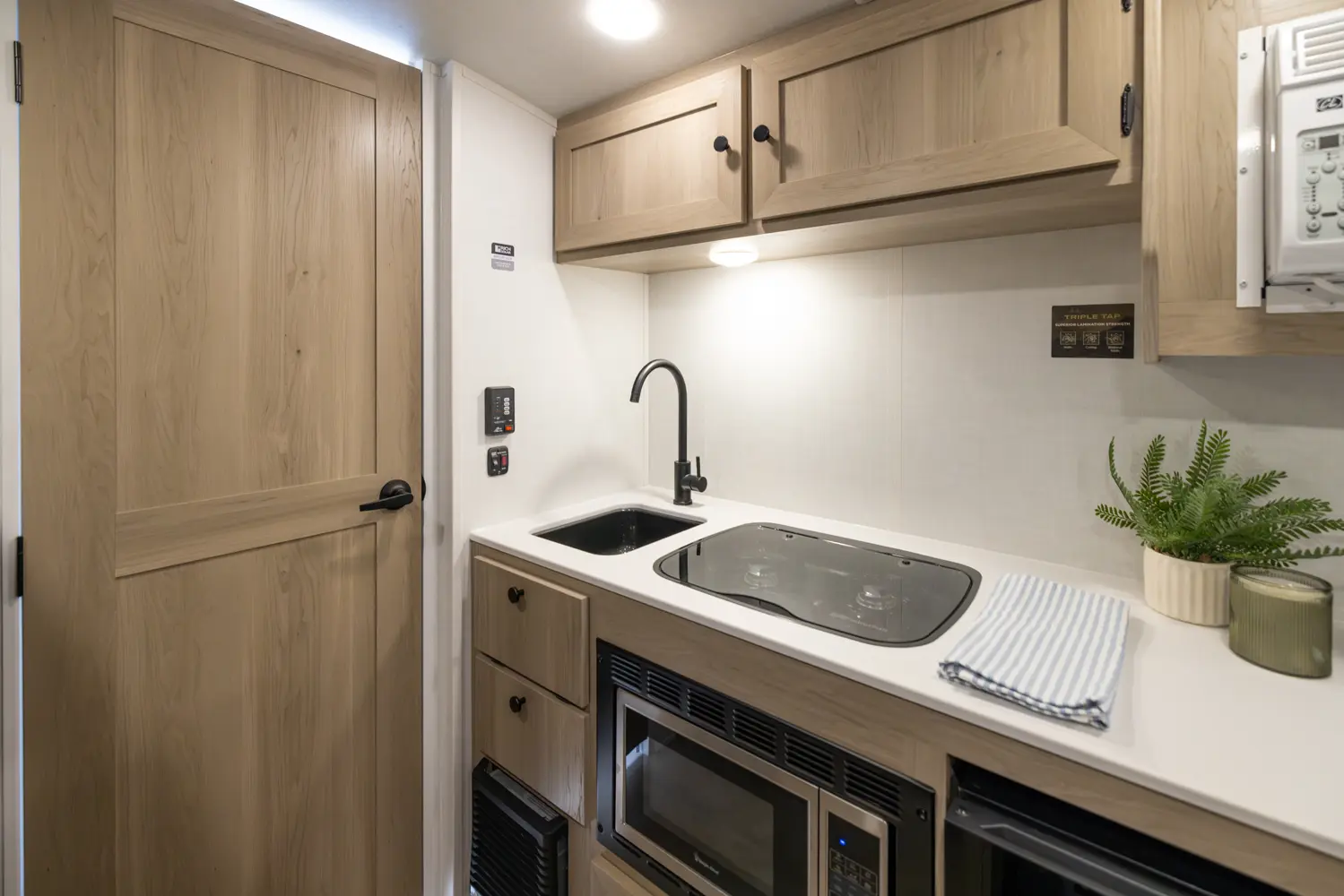 2026 Rockwood Geo Pro G13LE Floorplan - Forest River RV