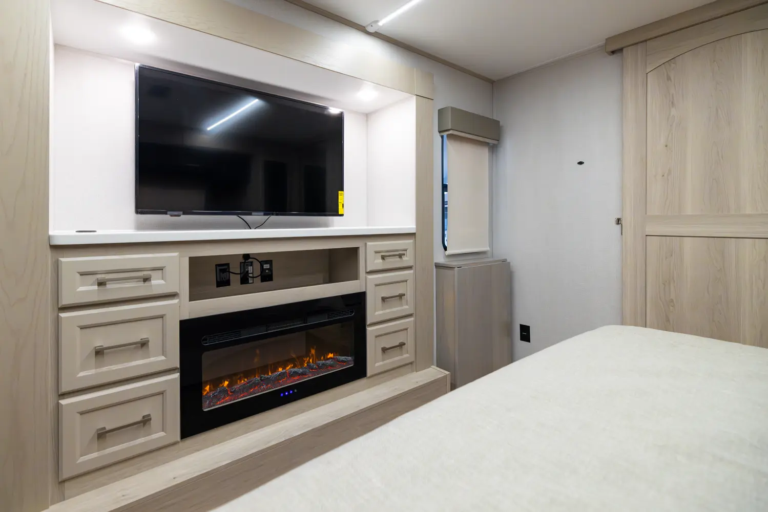 2026 River Ranch 393RL Floorplan - Forest River RV