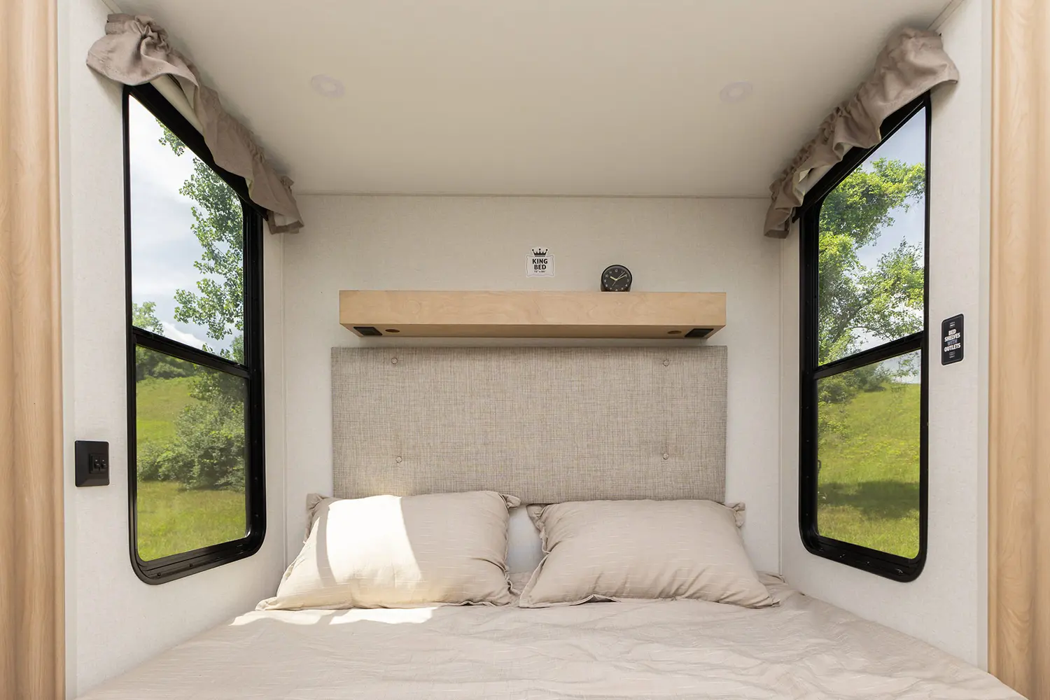 Sandpiper Destination Destination Trailers - Forest River RV