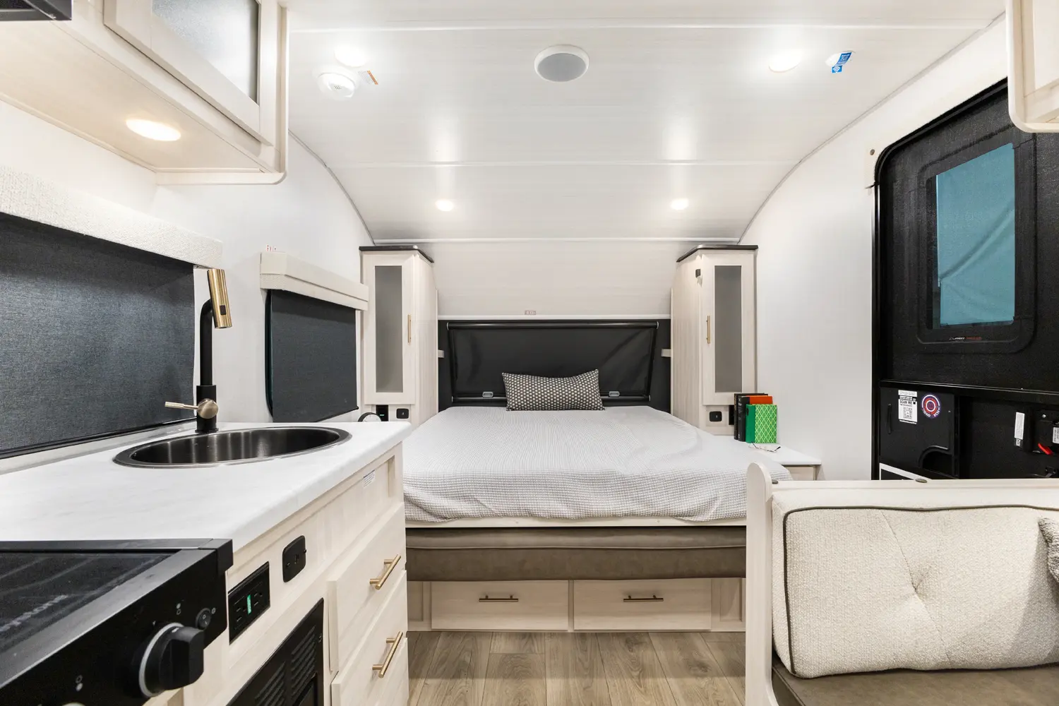 2026 r•pod RP-192 Floorplan - Forest River RV