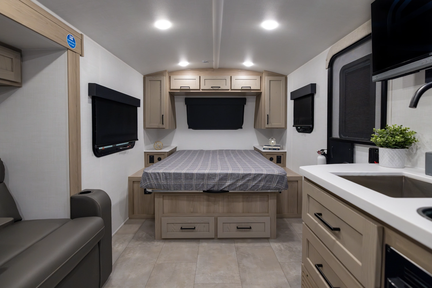 Flagstaff E-Pro Travel Trailers - Forest River RV